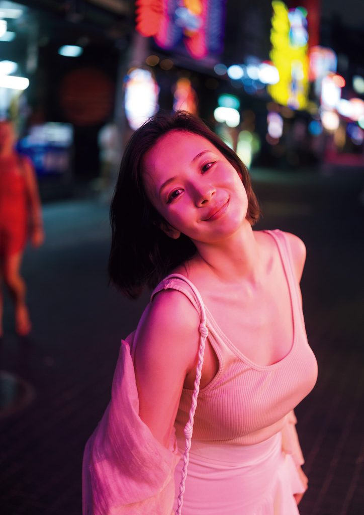 岡田紗佳写真集 おかぴのぴ【142P 79MB】-石川澪写真网