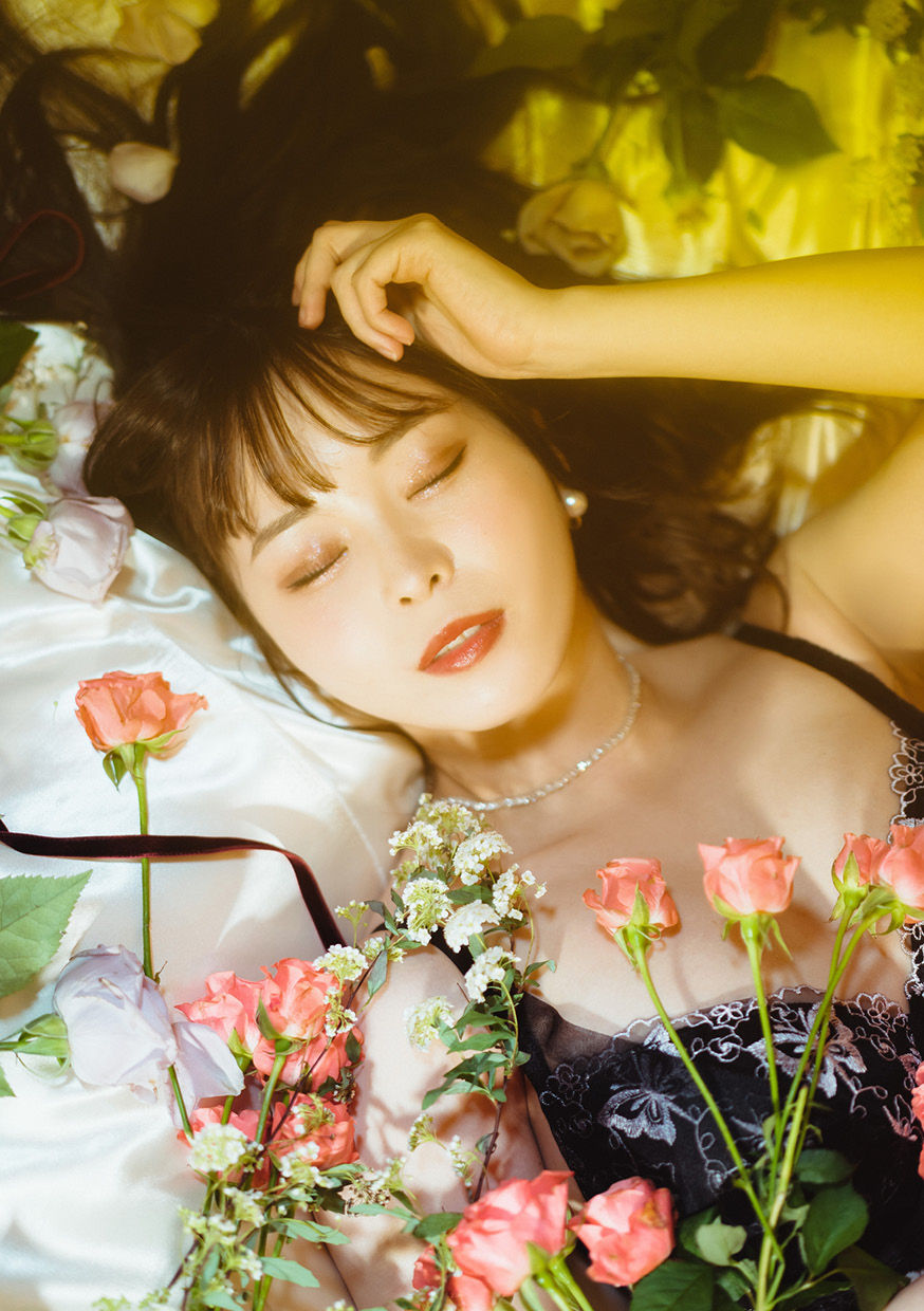 Escape 九野ひなの【100P 19MB】-石川澪写真网